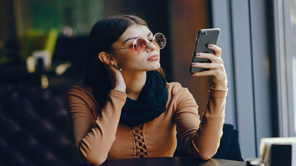 Looking For A Sign? Here’s Why You Should Do A SocMed Detox ...